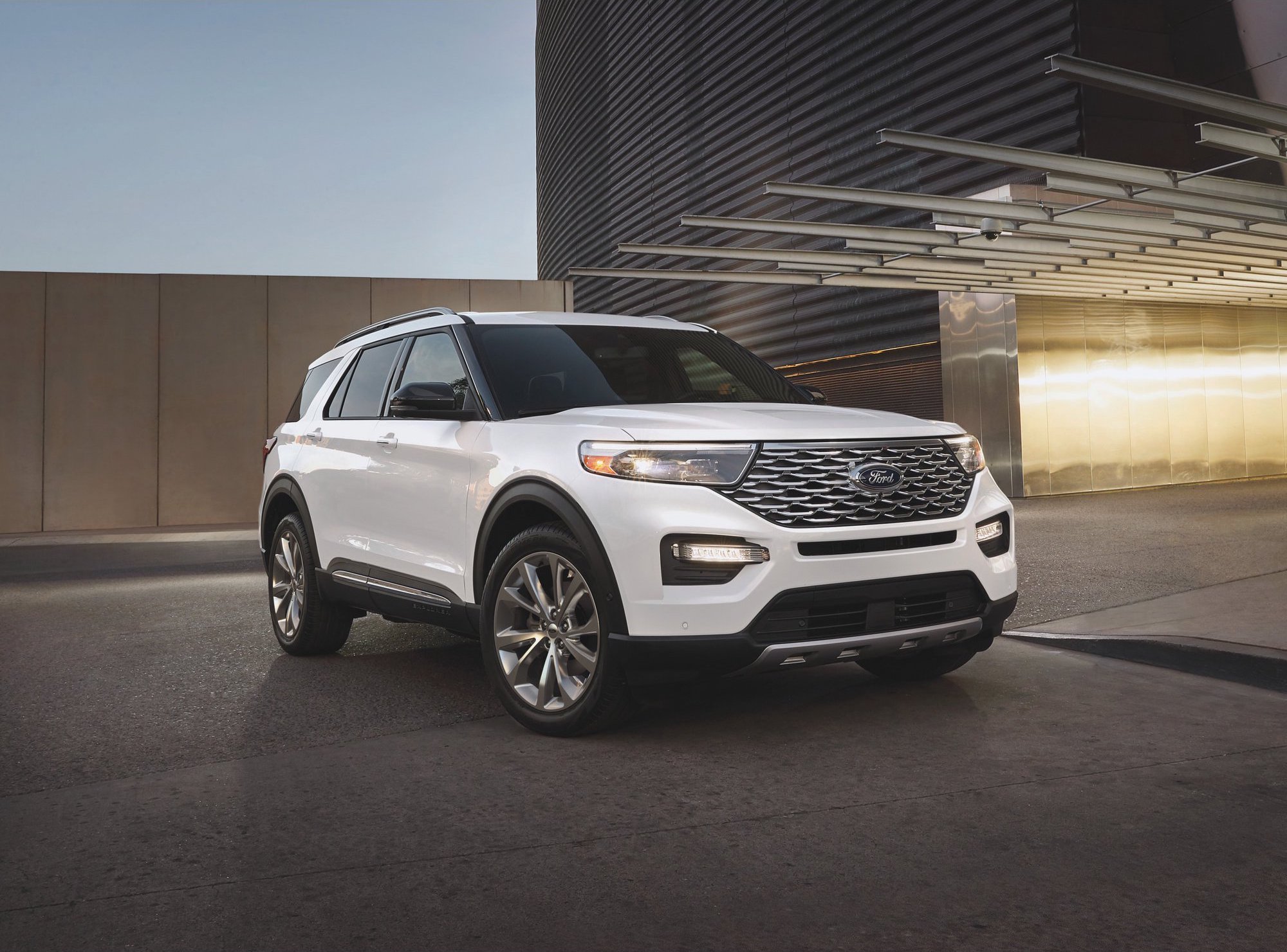 Ford Explorer 6 (U625) Crossover (2019) | Specifications, Reviews ...
