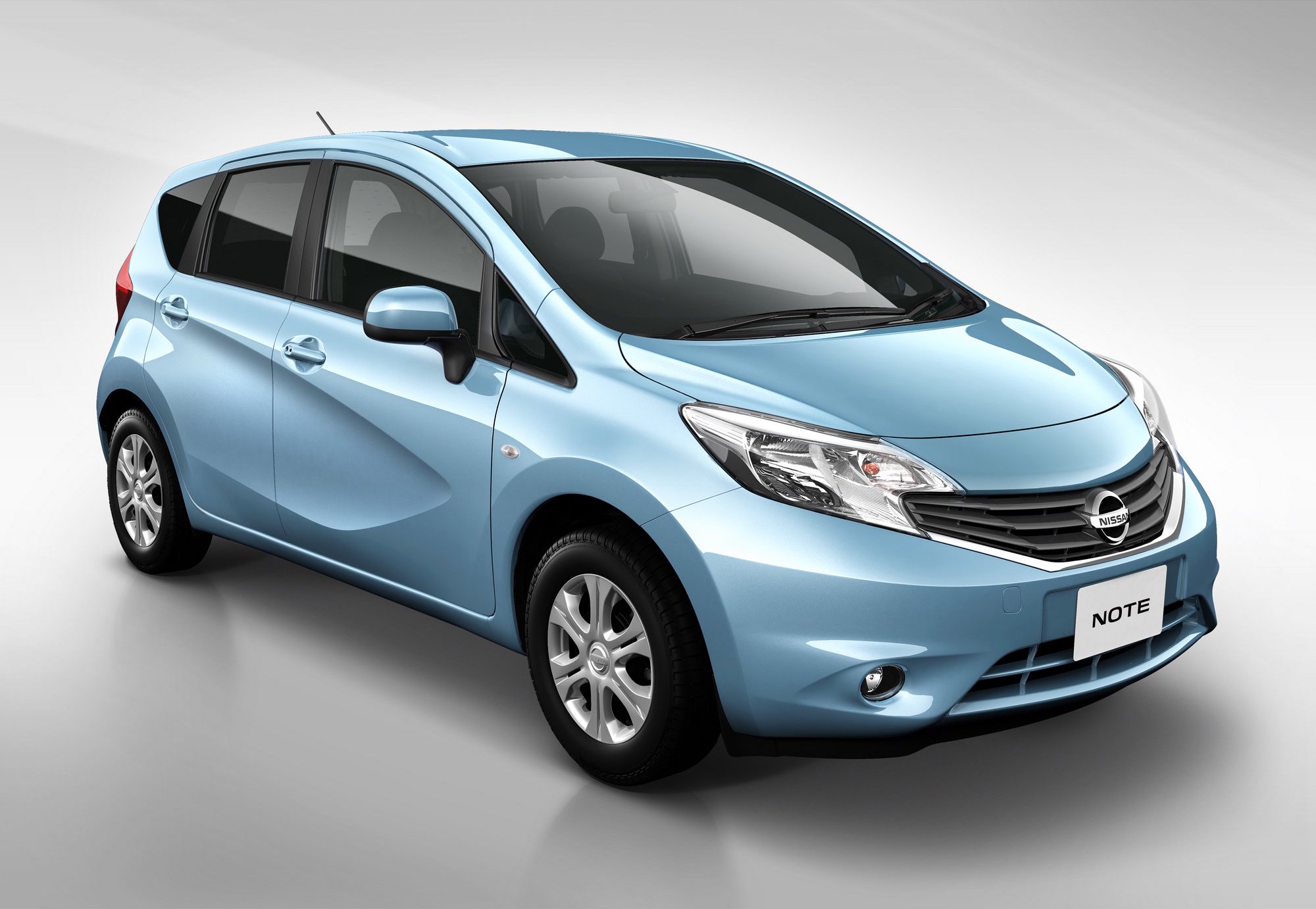 Nissan Note 2 (E12) Hatchback (2012-2017) | Specifications, Reviews ...