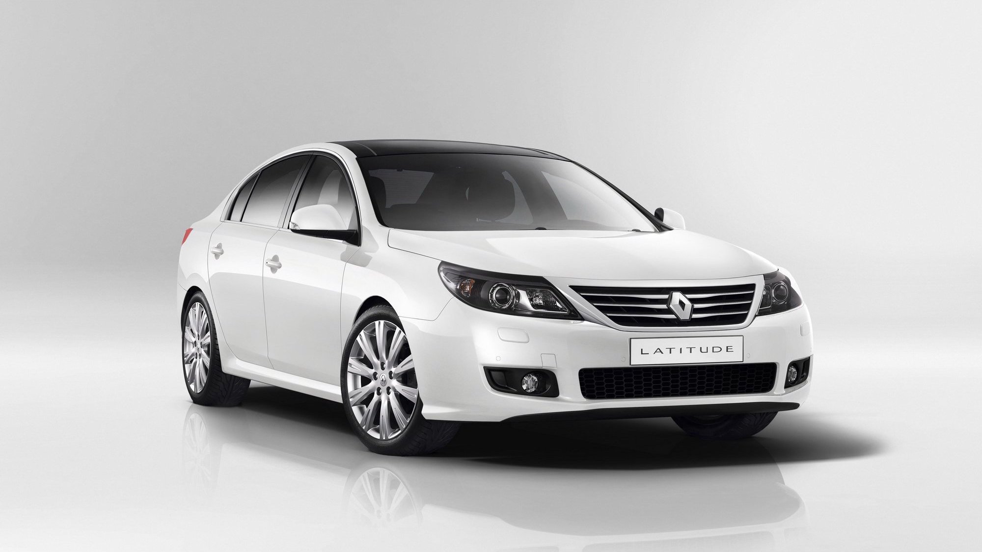 Renault Latitude (L70) Sedan (2010-2015) | Specifications, Reviews ...