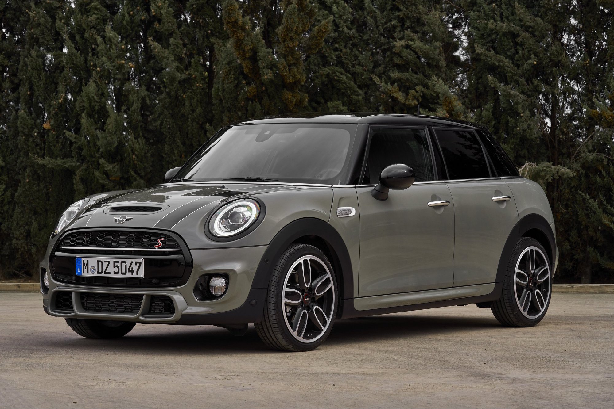 Mini Hatch 5-door F55 LCI Hatchback (2018) | Specifications, Reviews ...
