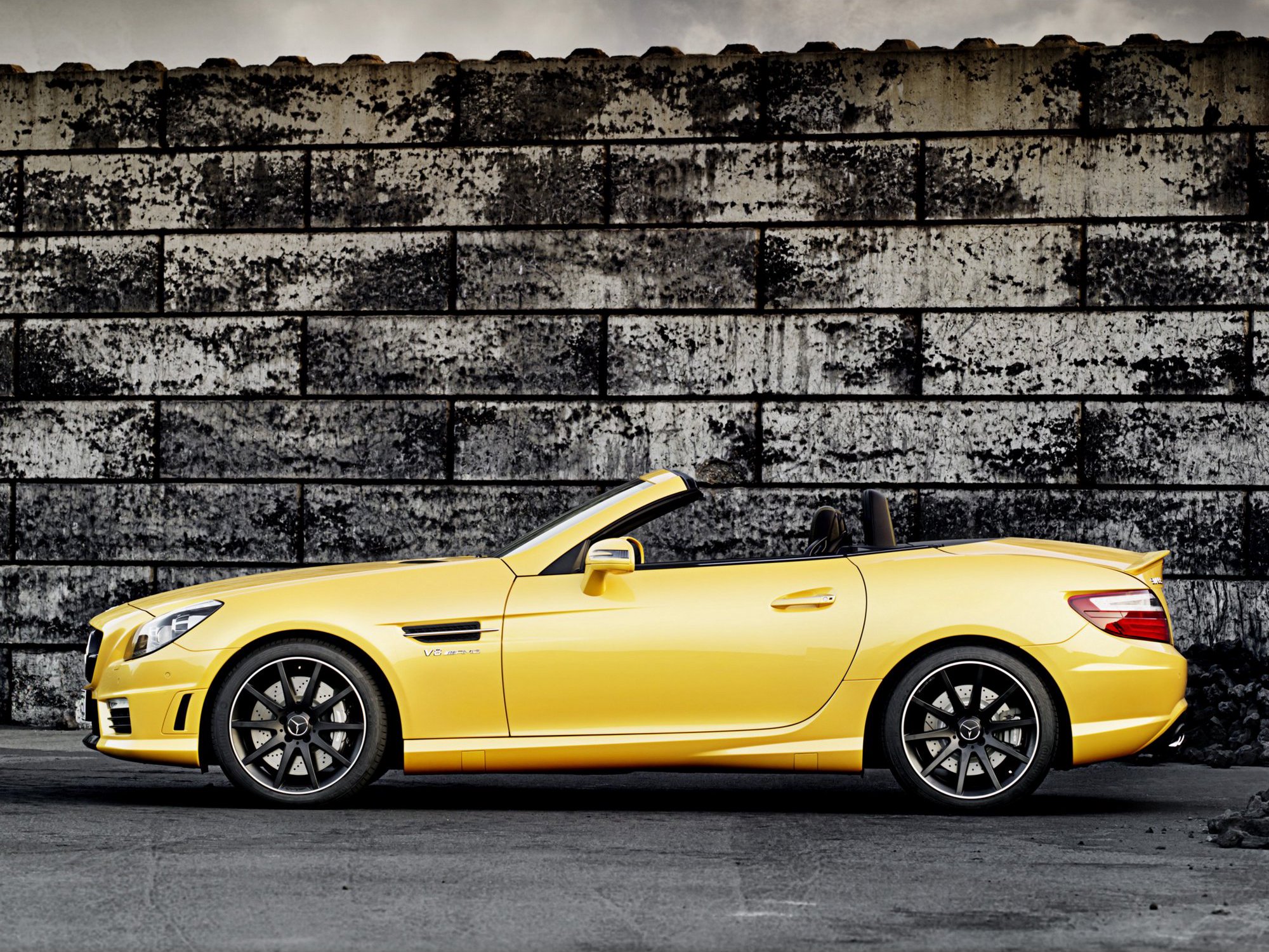 Mercedes-Benz SLK R172 Convertible (2011-2015) | Specifications ...