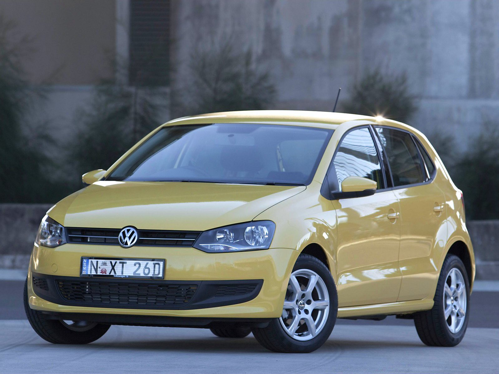 Volkswagen Polo 5 (6R) Hatchback (2009-2014) | Specifications, Reviews ...